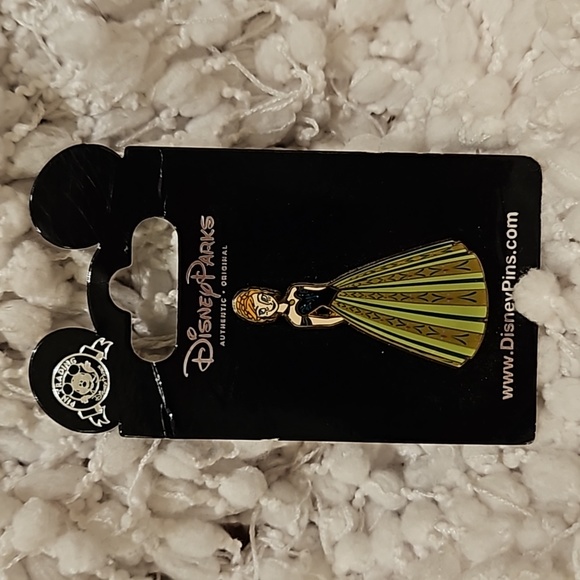 Disney | Toys | Disney Princess Anna Pin | Poshmark